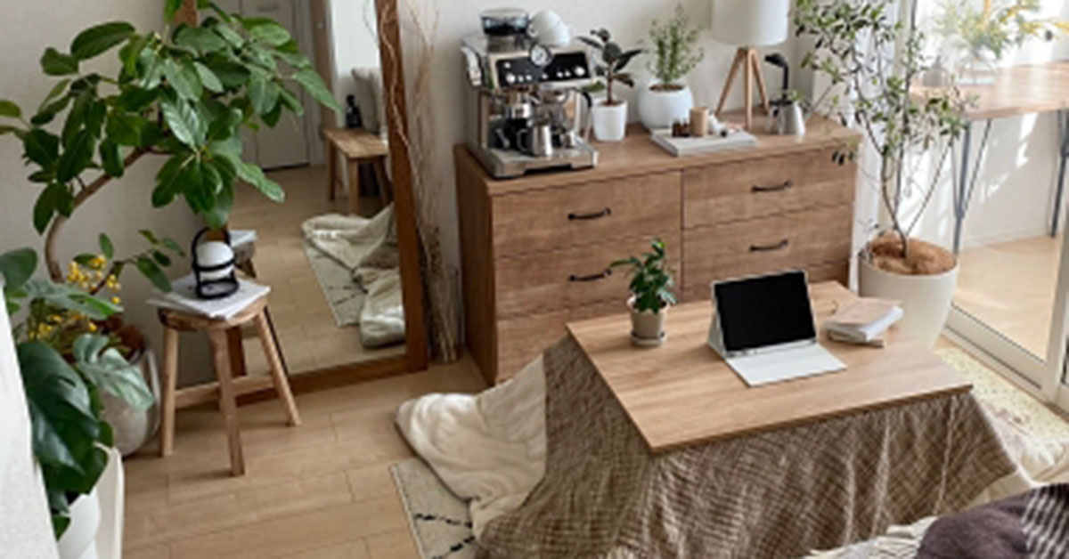 こんな暮らし憧れる……！ 2人暮らし同棲カップルの“1LDK部屋作り”に反響 まねしたくなるインテリアに「まじ理想すぎる」（1/2） | ライフスタイル ねとらぼ